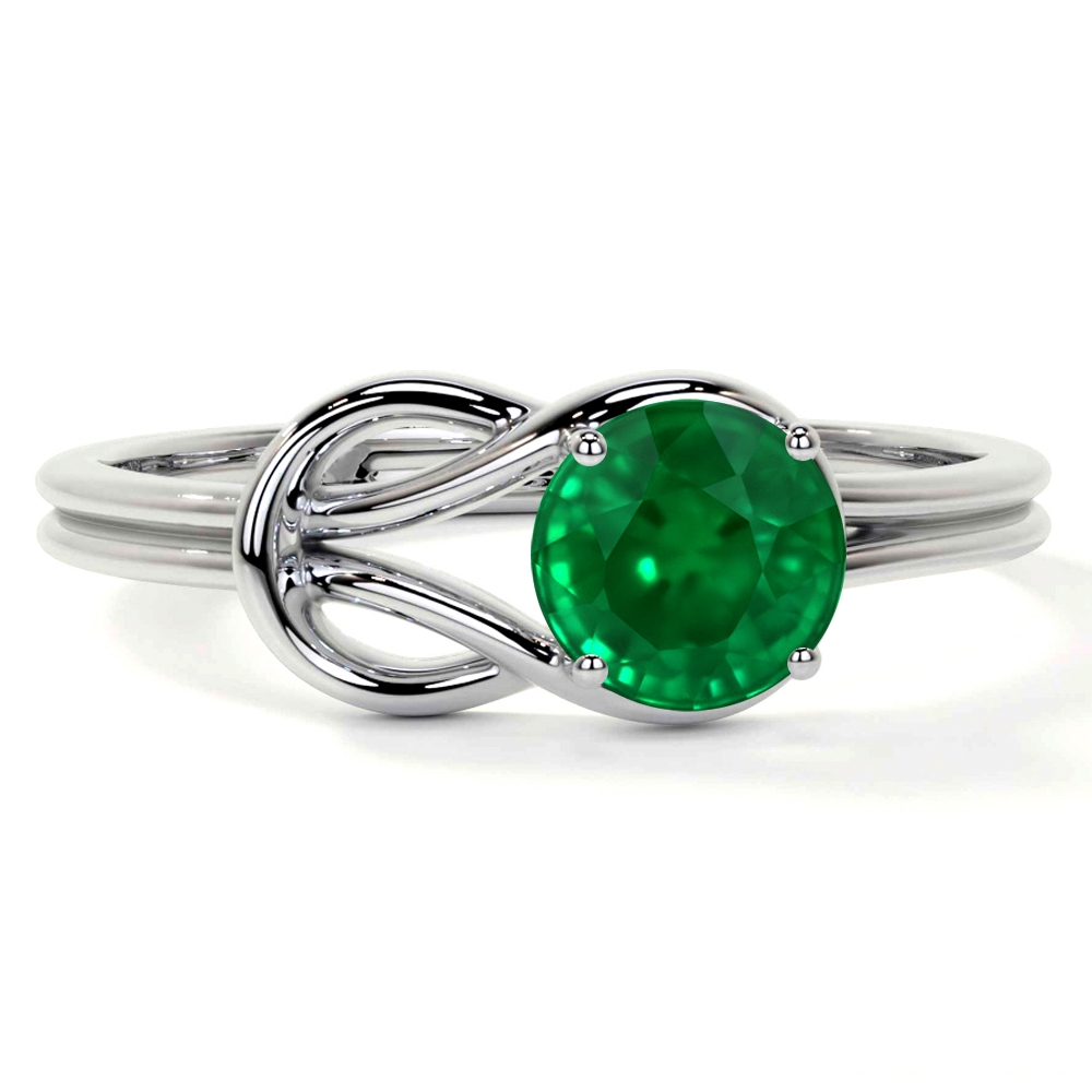 Vintage Prong Set Round Emerald Solitaire Ring(0.50cts.) AAA Quality